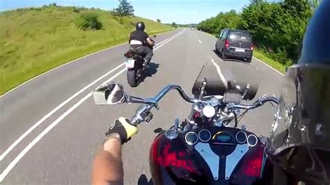 Boss Hoss V8 Vs R1 Youtube