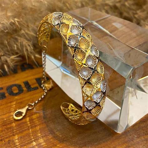 مدل دستبند طلا دخترانه و زنانه شیک و مجلسی ظریف و جدید که باید حتما ببینید