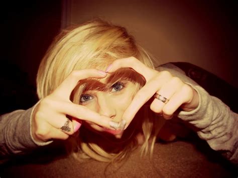 Blue Eyes Hearts Tabitha Ridiman Tabby Tabs24x7 Wallpaper 128993