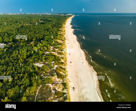 Klaipeda Beach Fotos Und Bildmaterial In Hoher Auflösung Alamy