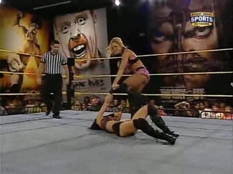 Jamie Keyes Overpowering Aj Lee Ajleehumiliation