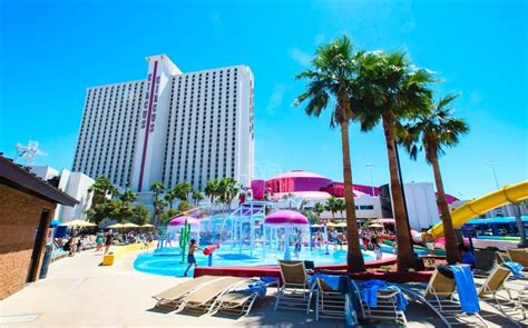 Circus Circus Las Vegas Pool Circus Circus Las Vegas Hotel Review