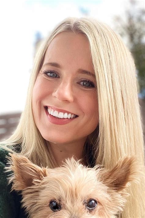 Allison Munn Wiki Biography Age Gallery Spouse And More