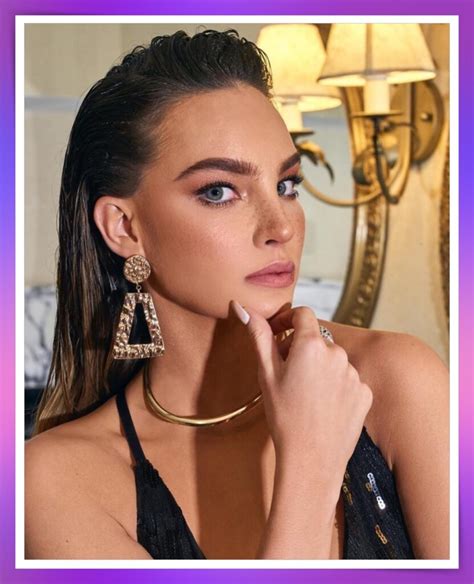 Sexy Baile De Belinda Que Incendio Instagram Music Mundial