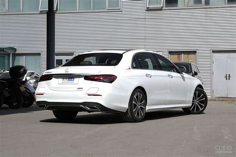 Mercedes Benz E Class Phev Photo