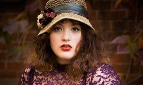 I Had Hyperhidrosis In My Hands Feet And Underarms — And It Was A