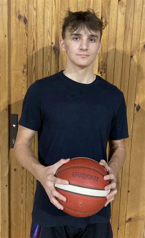 Reprezentační Adept Krčmář Musím Na Sobě Ještě Víc Pracovat Bk Vlci Žďár Nad Sázavou