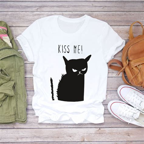 Дамска тениска Kiss Me Black Cat • Kikibg