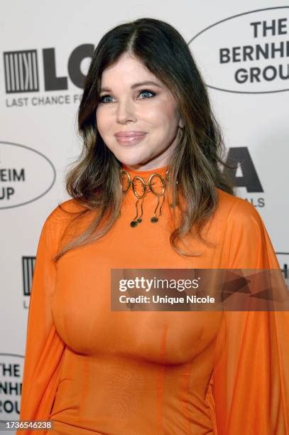 2507 Donna Derrico Photos And High Res Pictures Getty Images