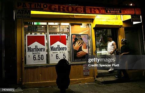 Bodega Storefront Photos And Premium High Res Pictures Getty Images