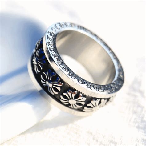 써지컬스틸 돌아가는 각인 크롬반지 남자패션반지 에이블리