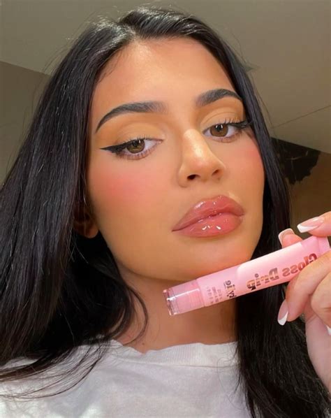 Juicy Lips La Tendencia Para Lucir Labios Voluminosos Y Seductores El Tiempo Monclova