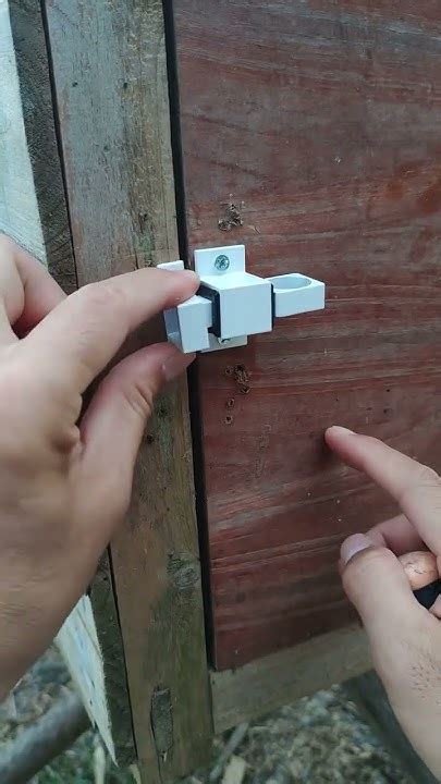 Automatic Locking Spring Buckle For Doors And Windows High Performance
