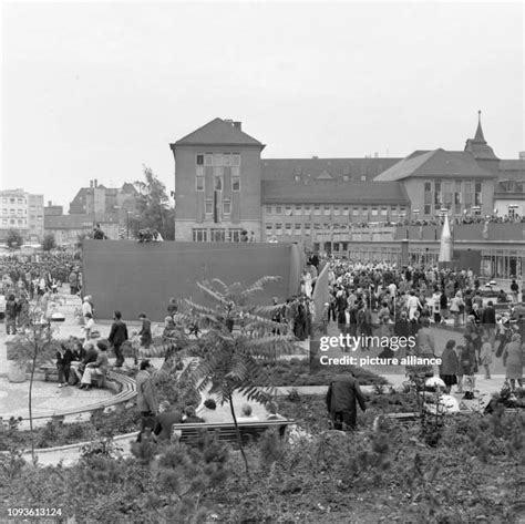 Waleri Bykowski Photos And Premium High Res Pictures Getty Images