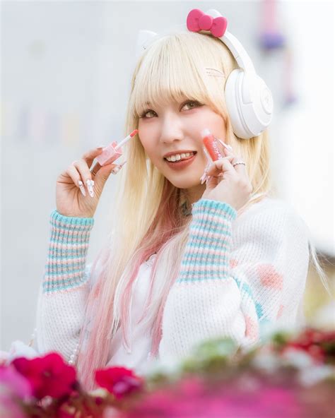 Hello Kitty X Soda Makeup Official Collaboration — Tekumi