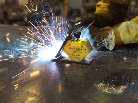 Weldline Magswitch Multi Angle With 300 Amp Ground Earth