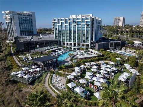 Get To Know About All Things Newport Beach Including The Local