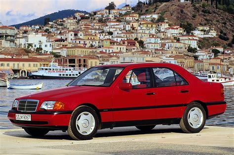 [topic Officiel] Mercedes Benz Classe C W202 And S202 1993 2001 Les