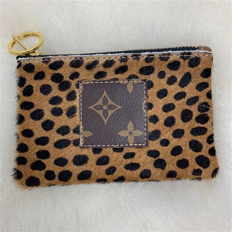 Lv Small Wallet Keychain Wallet