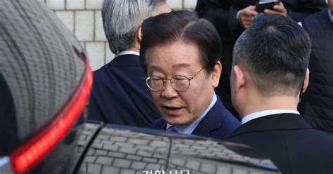 ‘사법리스크 현실로정치 인생 위기 맞은 이재명 향후 행보는