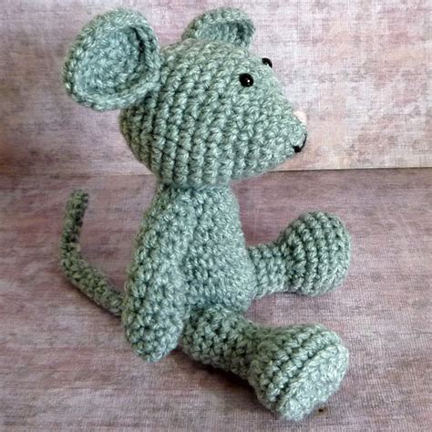 A Scrapjourney Morris Mouse