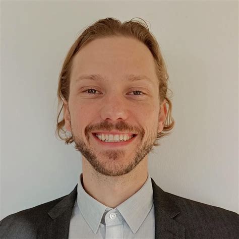 Michael Kitzmiller Marketing Specialist Caliberco Xing