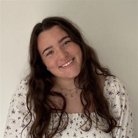 Sofia Jacobsen Youtube