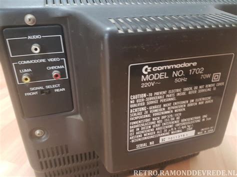 Commodore 1702 Monitor Bonus Life Computers