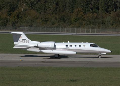 Understanding Light Jets Perfect Short Trips