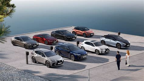 Lexus Ux Compact Hybrid Suv Lexus Uk