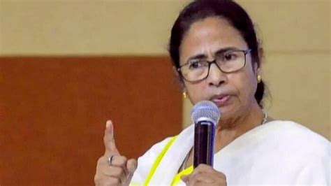 Mamata Banerjee Mocks Congress Says There Is No Upa Now India Today