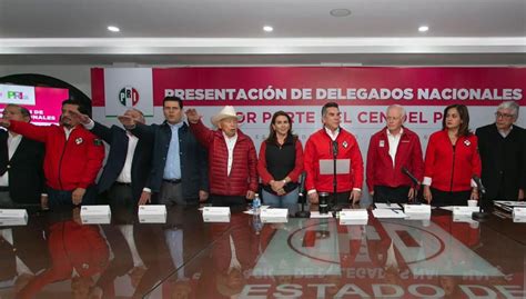 Alito Moreno Anunció Que Exgobernadores Del Pri Acompañarán A Alejandra