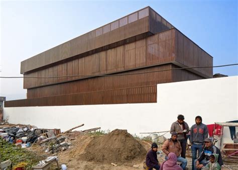 Lattice House Is A Holiday Home Wrapped In Wooden Screens