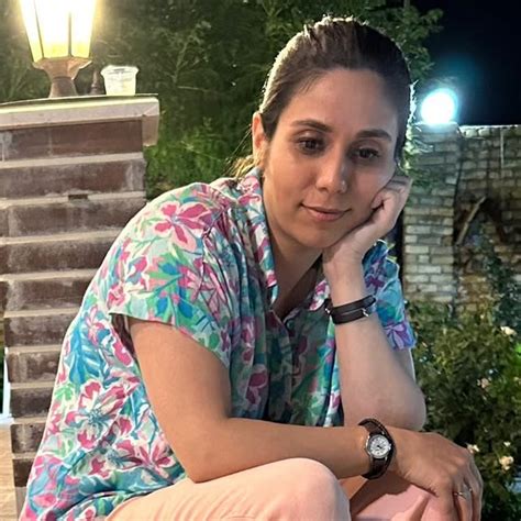 Arefeh Hkh Afa Hkh • Threads Say More