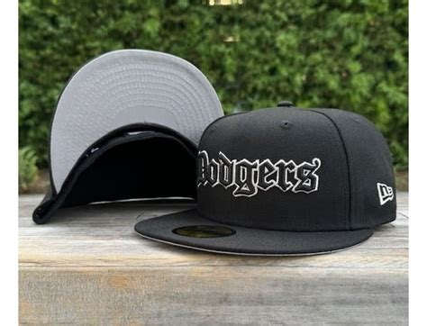Los Angeles Dodgers Old English Black Metallic Silver 59fifty Fitted