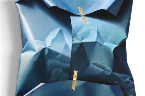 Yrjö Edelmann Hyperrealism Paintings Of Clumsily Wrapped Ts