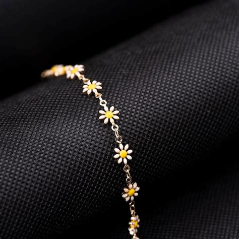 Daisy Bracelet Etsy