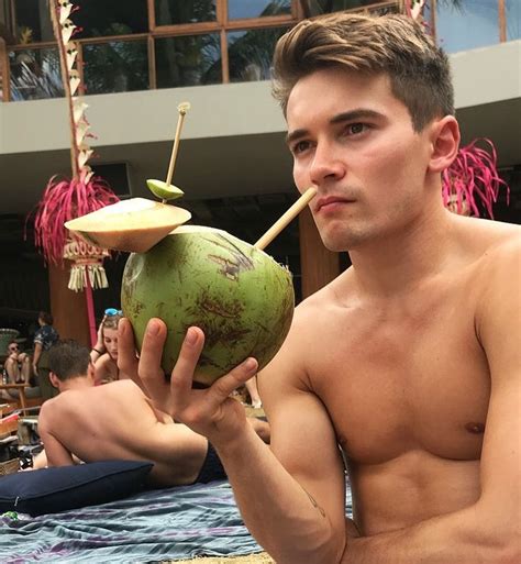 Daniel Goodfellow On Instagram My Face When I Woke Up And Realised Most People Had The Day Off