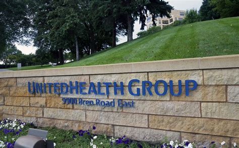 Unitedhealth Group Beats Profit Estimates Despite Covid 19