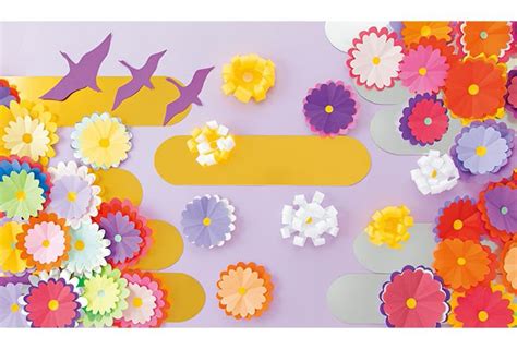 みんなで作る壁面「菊の屏風」 9月の飾り 秋のクラフト ペーパーローズ 作り方