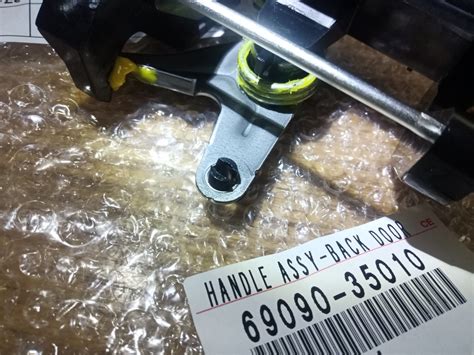 Back Door Handle Assy Tailgate Handle Gen1 What Kind Of Grease