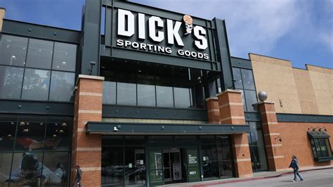 Dicks Sporting Goods Q1 2025 Earnings Dks News Directory 3