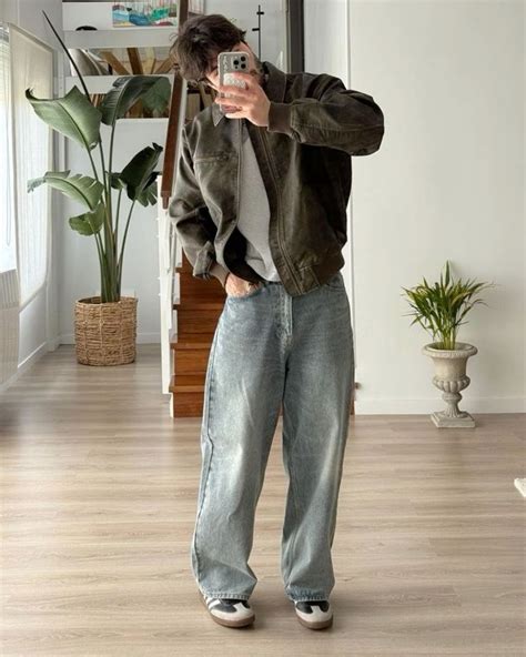 Minimalismo Vintage Masculino 40 Outfits Monocromáticos Con Estilo Retro 17 Stili Di Moda