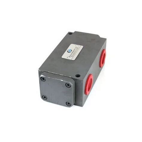 Mild Steel Polyhydron Flow Divider Valve At Rs 6325 Piece In New Delhi