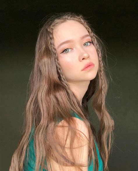 Kazakh X Russian Scrolller