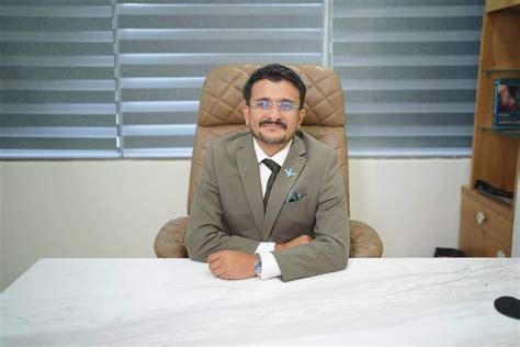 Dr Ronak Vyas Cancer Surgeon Ahmedabad