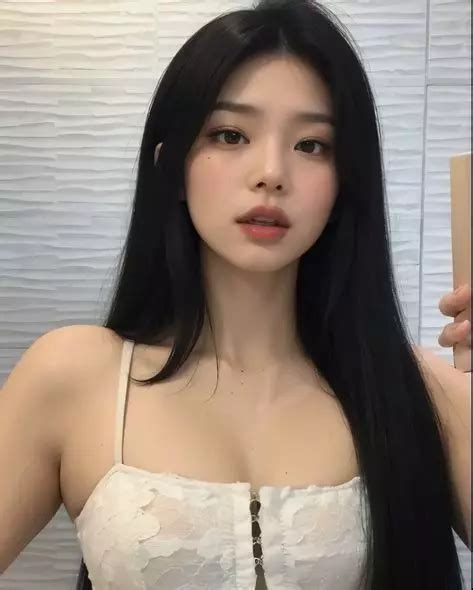 Chat With Han Game Nsfw Enjoy Free Unrestricted Ai Character Roleplay No Filter Flowgpt