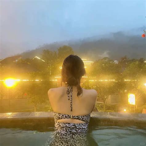 清新又小性感的泳衣太喜欢啦 写真摄影 资源爱好者