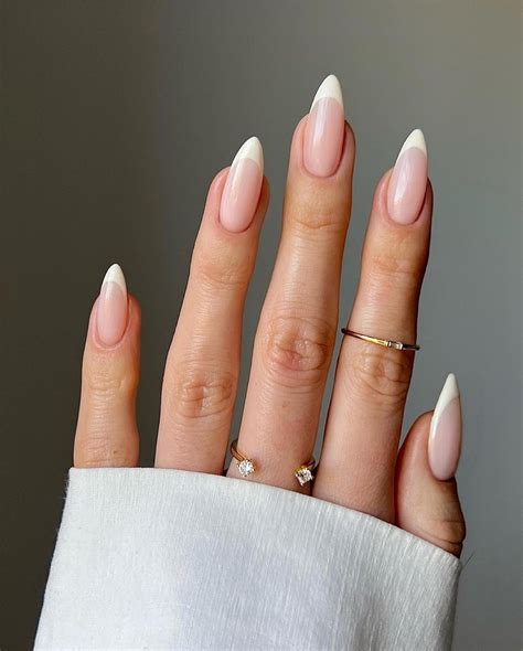 23 Best White French Tip Almond Nail Ideas For 2024 Drexplains