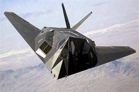 F 117 Nighthawk Specs History And Facts Fastest Planes